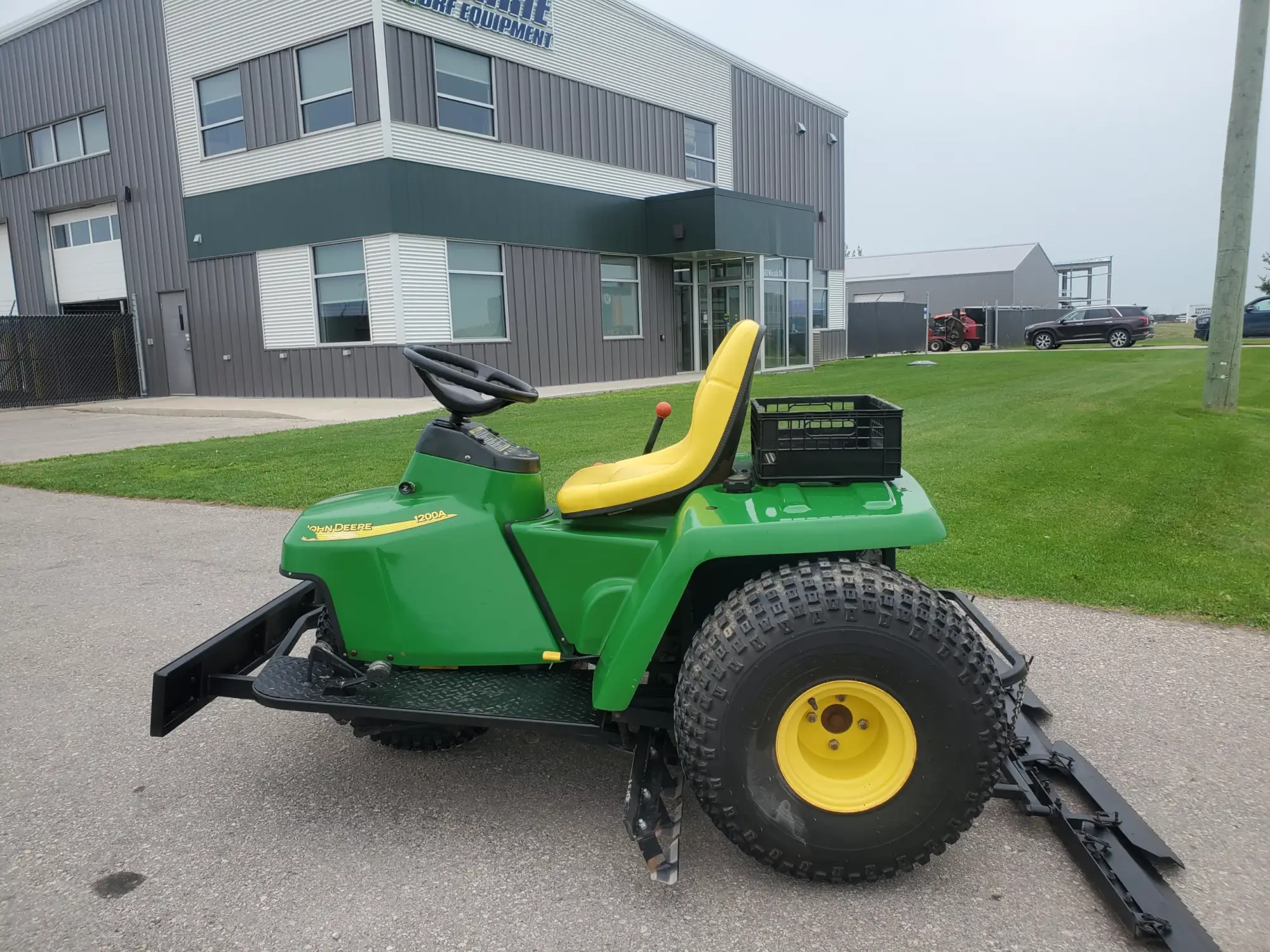 2011 John Deere 1200A – Loaded- 652 Hours | Prairie Turf Equipment